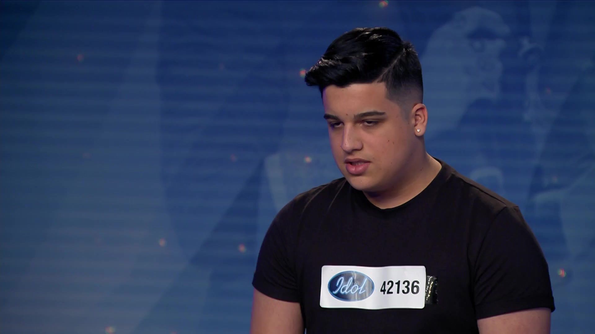 Adrian Lorente - I See Fire av Ed Sheeran (hela audition ...