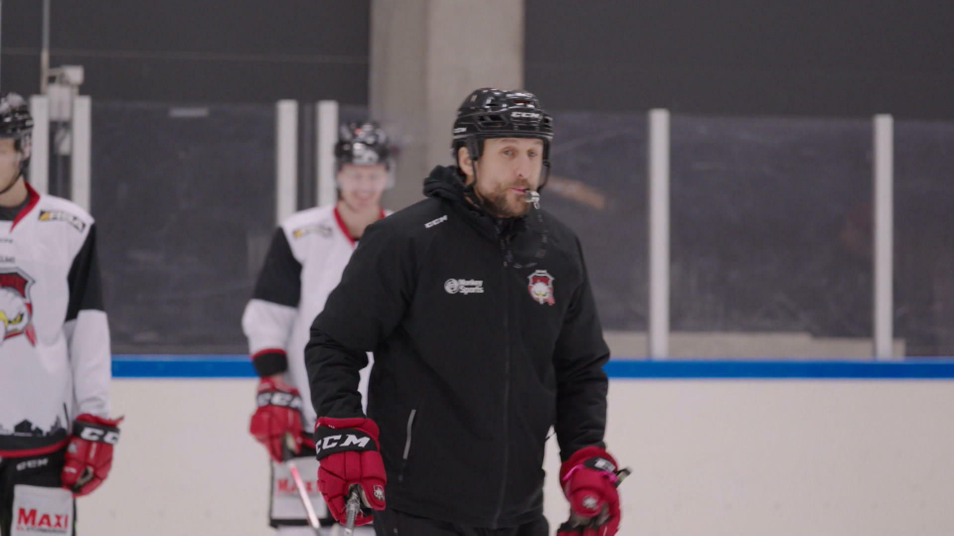 Han ska lyfta Malmö Redhawks - möt Tomas Kollar
