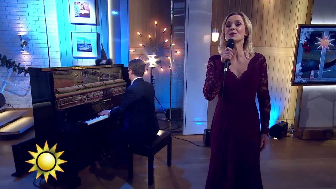 Sofia Källgren - Julen skynda jag väntar på dig