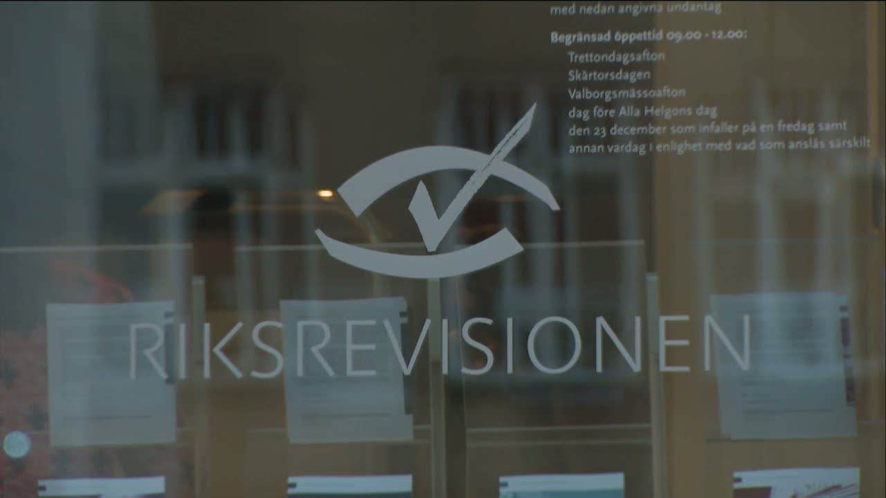 Riksrevisionen kritiserar Fastighetsverkets och Skattever... Riksrevisionen kritiserar Fastighetsverkets och Skattever...