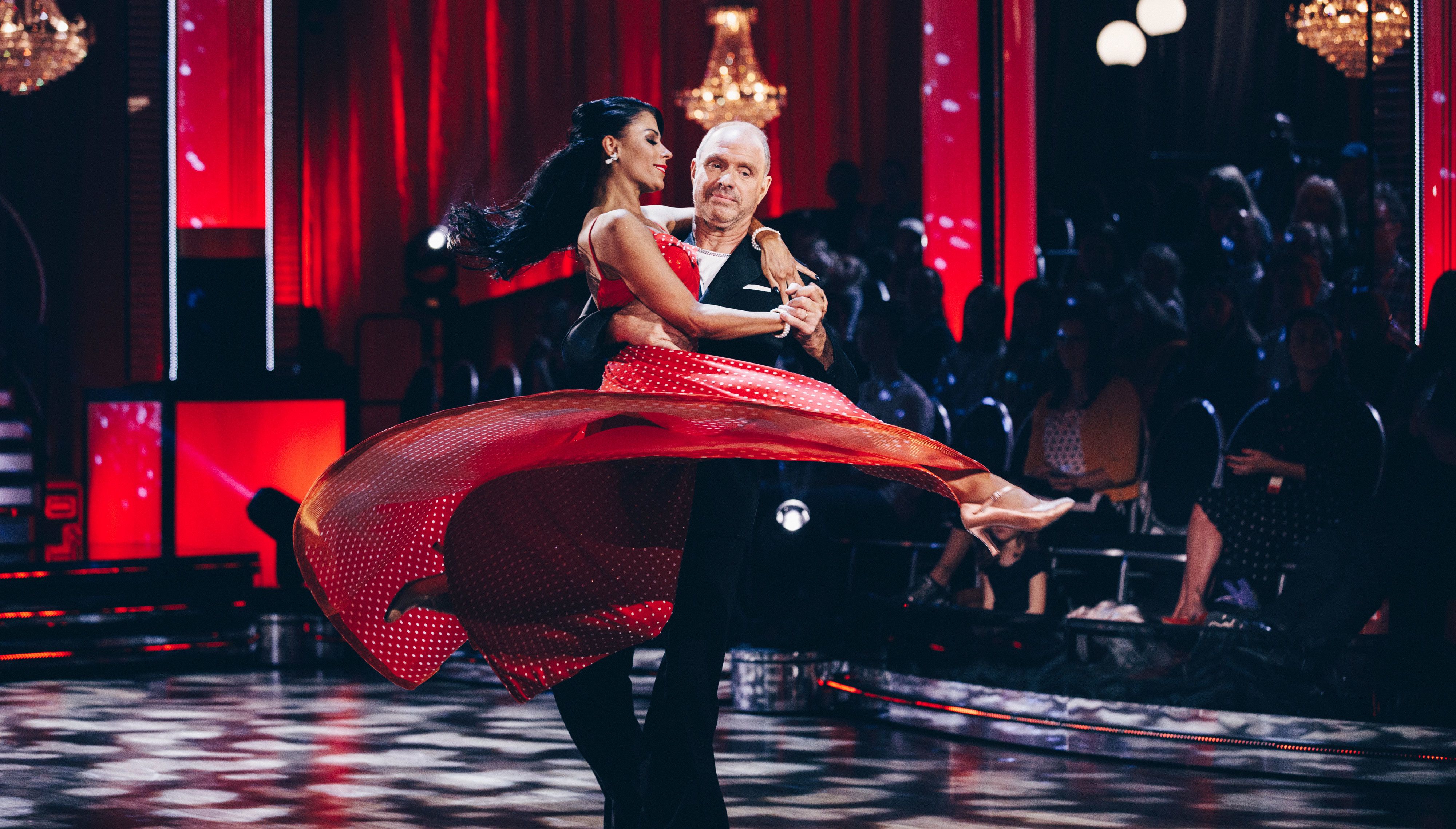 Thomas Ravelli & Jasmine Takács - Tango