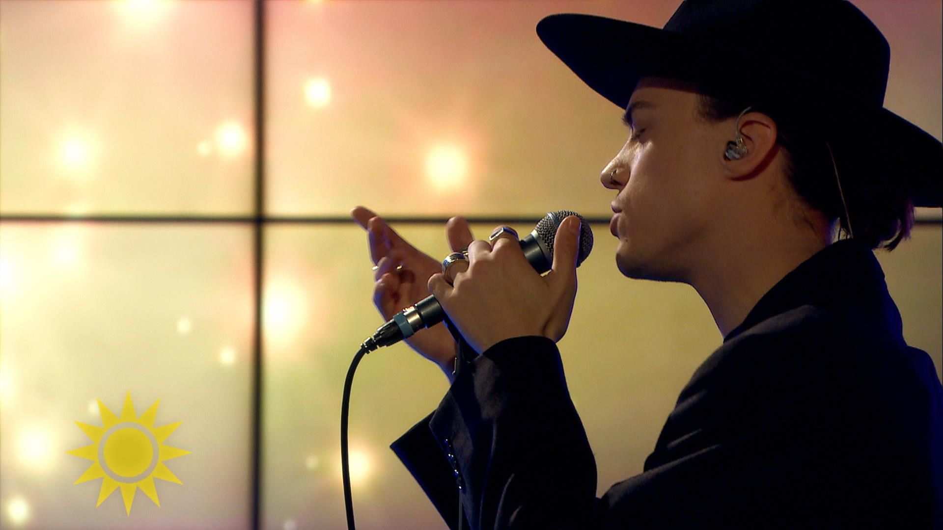 Kristofer Greczula - You're Not Alone