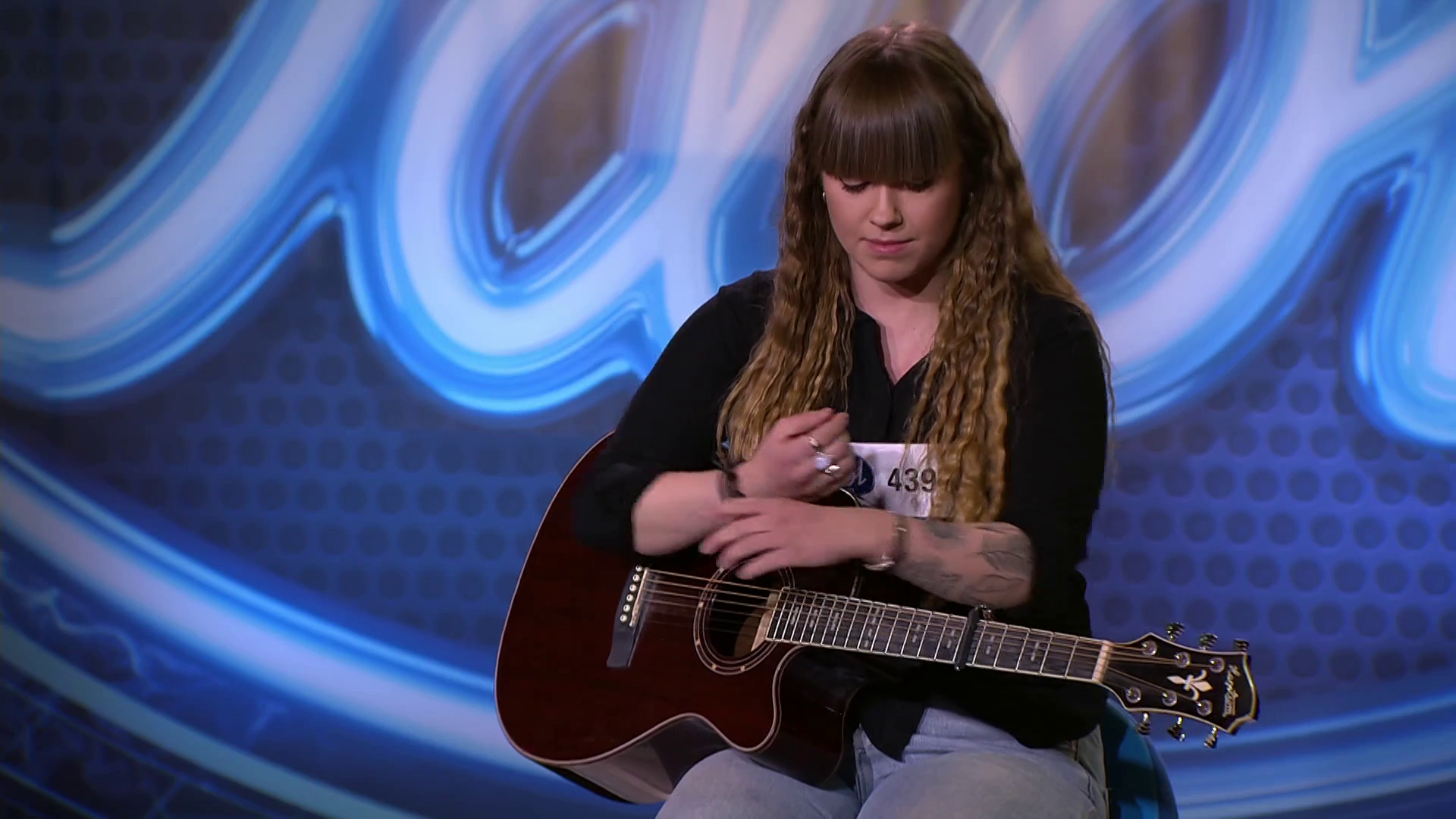 Lisa Wiklund - Forever av Lewis Capaldi och I'll Never Lo...