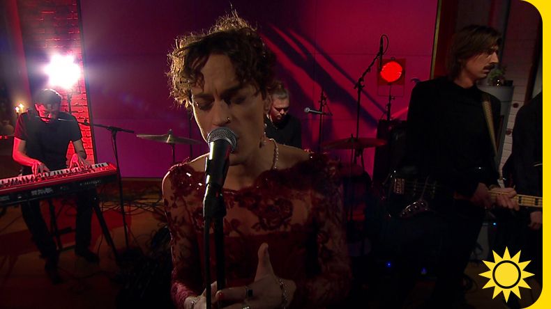 Kristofer Greczula framför version av Björn Skifs klassiker