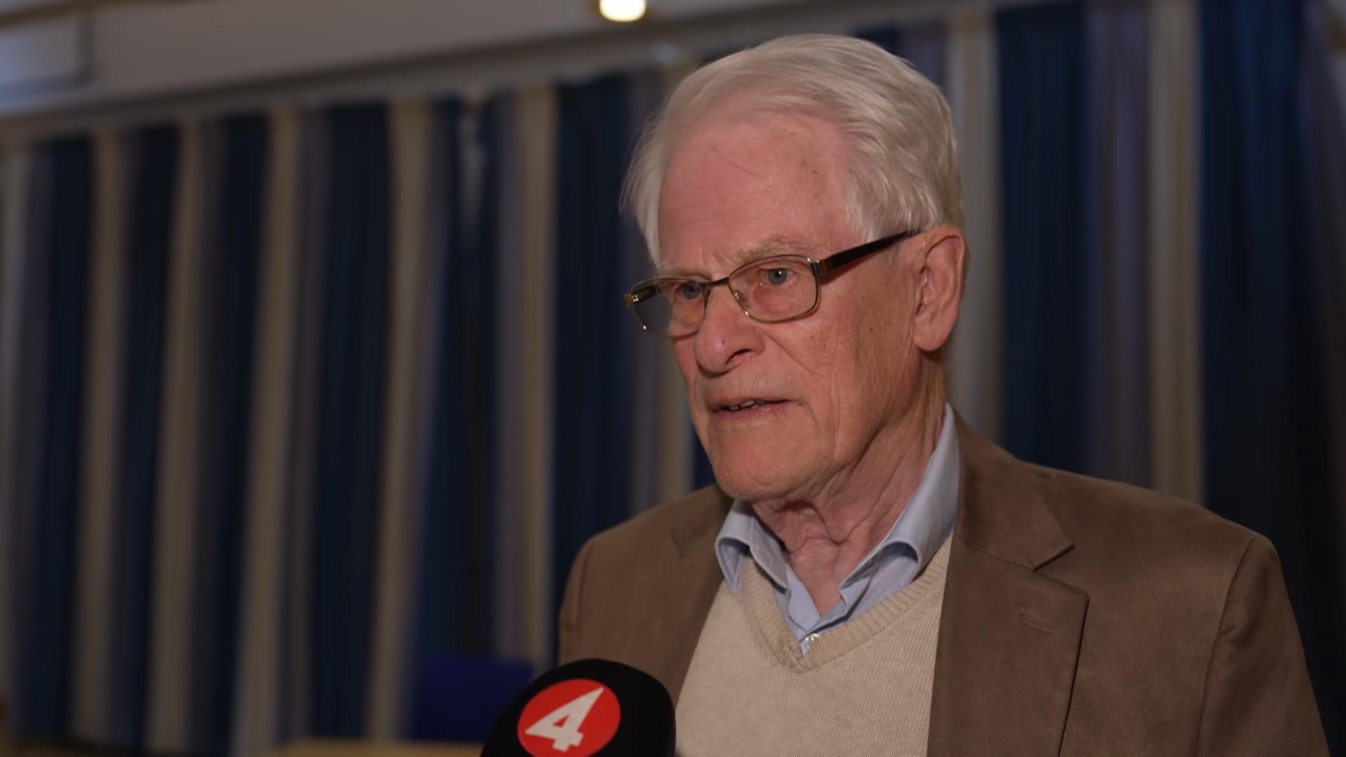 Ingvar Carlsson: ”Demokratin är under attack” Ingvar Carlsson: ”Demokratin är under attack”