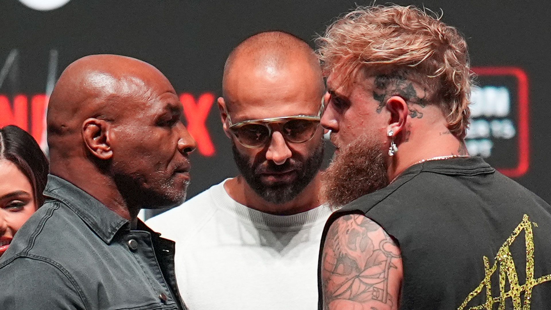 Mike Tyson vs Jake Paul i natt: ”Show time deluxe”