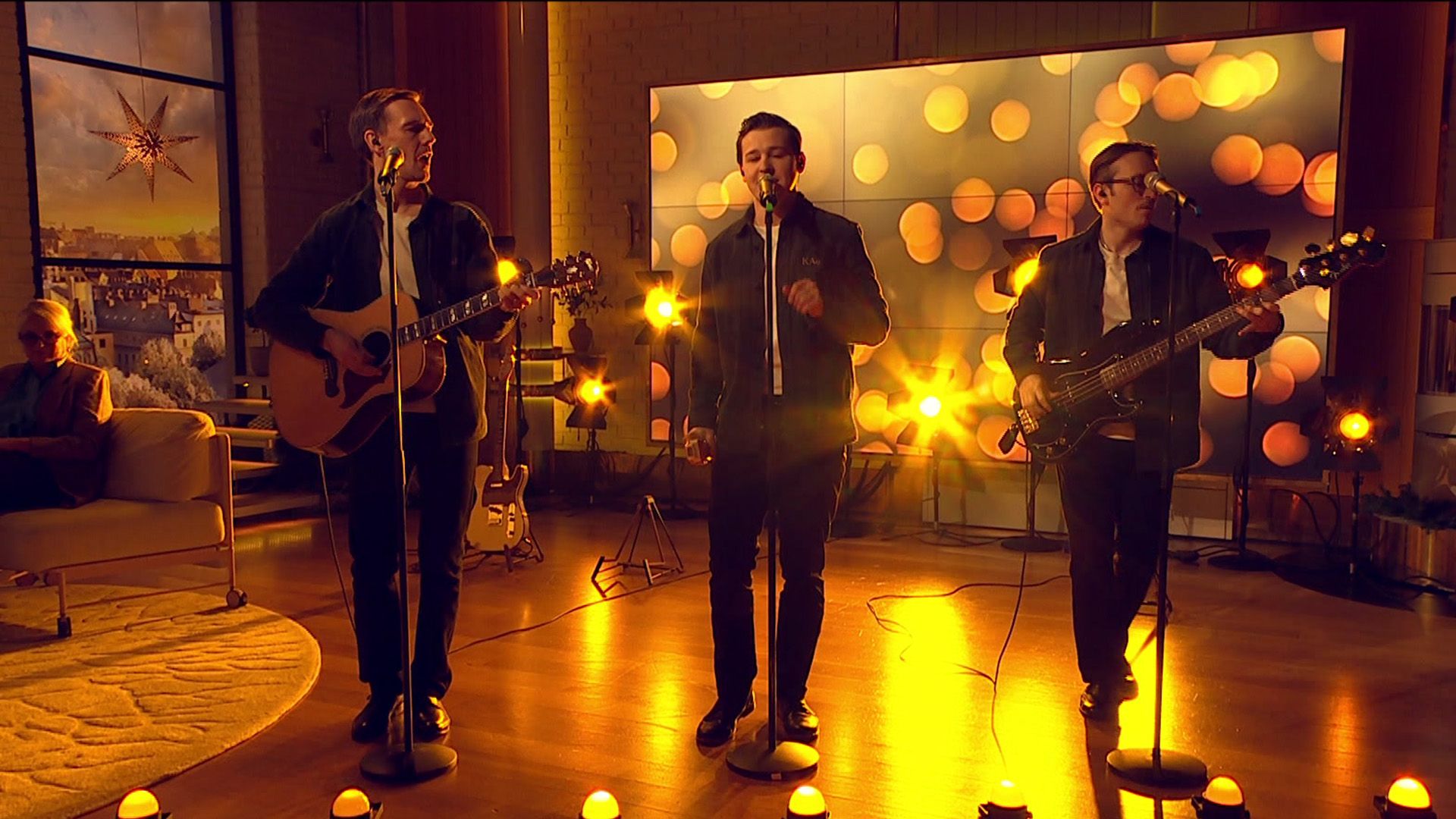 KAJ framför "Taco Hej"