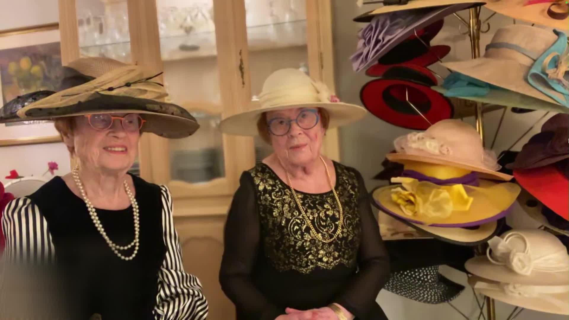 Hatten av för tvillingsystrarna Gerd och Birgit